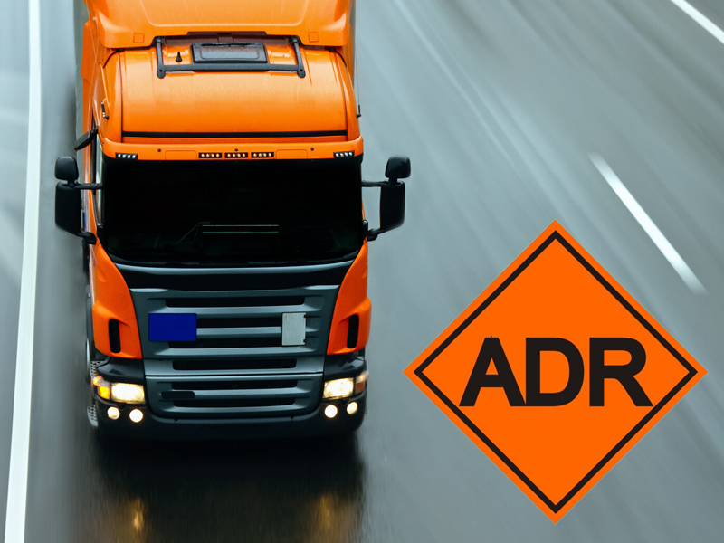 Etykiety ADR na zamówienie - rozwiązania - Drukarnia Booklet